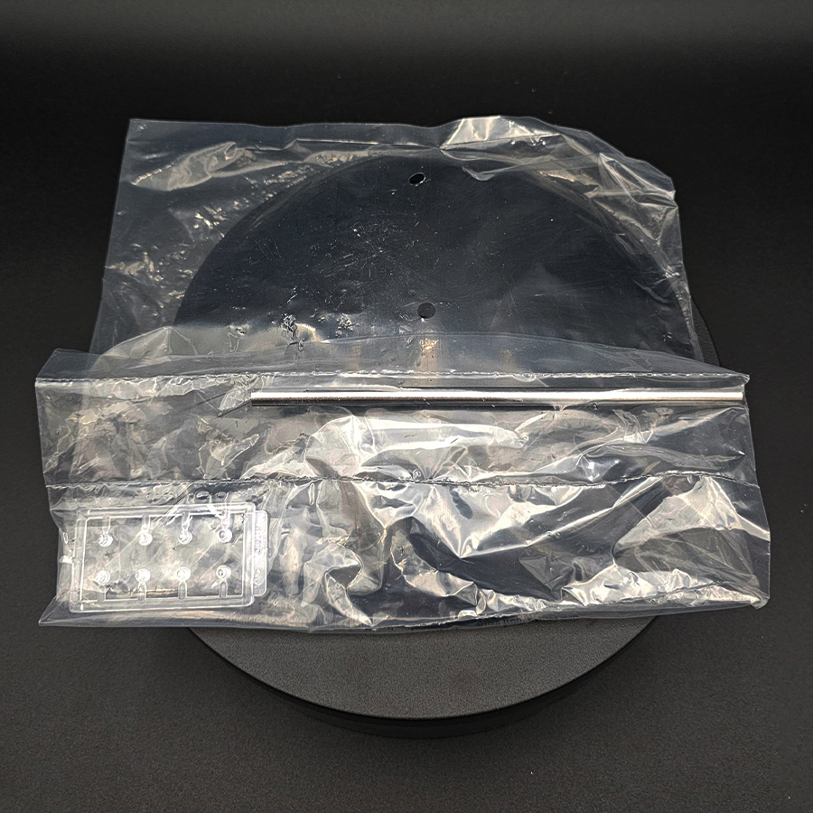 AMT 1/537 Scale U.S.S. Enterprise NCC-1701 Refit (Open Box) - HLI3DFX ...