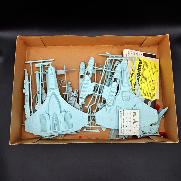 AMT/ERTL 1/1400 Scale Star Trek: The Next Generation Klingon Battle ...